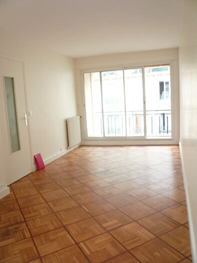 Paris 18ème, Jules Joffrin : Appartement 2 pièces à louer