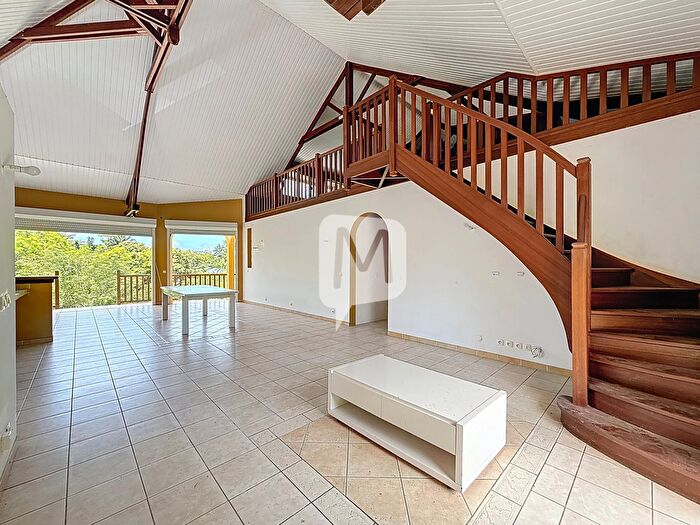 Maison à vendre - Matoury - 6 pièces - 4 chambres