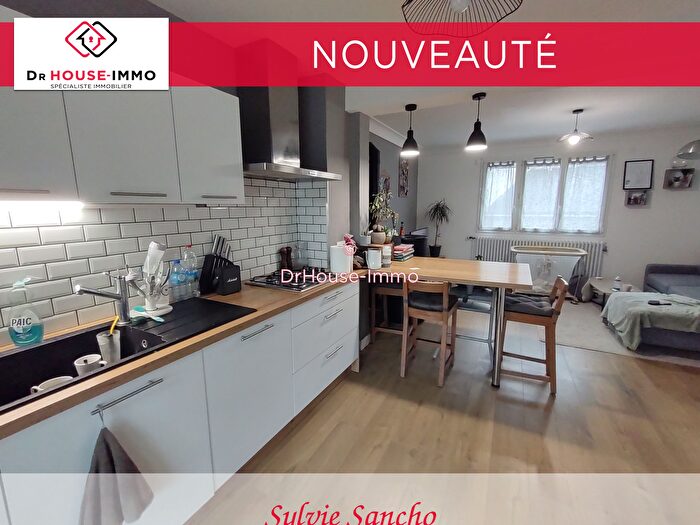 Maison à vendre - Déols - 5 pièces - 3 chambres