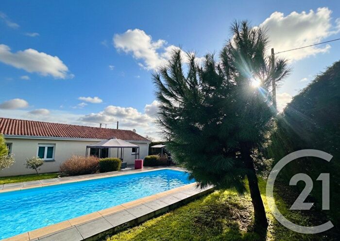 Maison à vendre - Marcenais - 5 pièces - 4 chambres