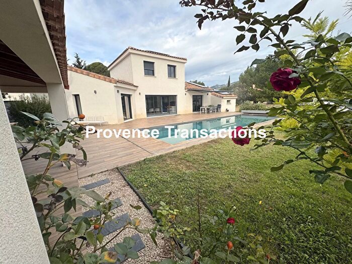 Maison à vendre - Beaumes-de-Venise - 6 pièces