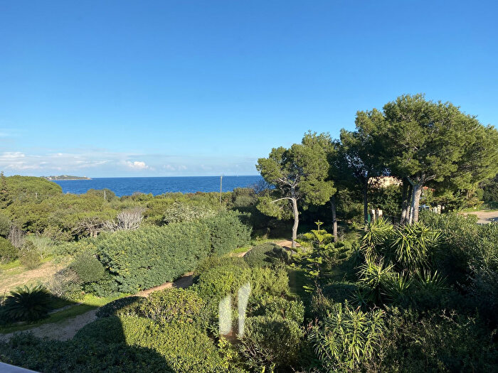 Maison à vendre - Porto-Vecchio - 7 pièces - 6 chambres