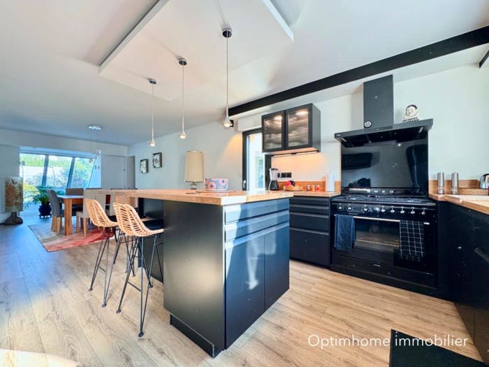 Maison 5 pièces à Jullouville, à vendre