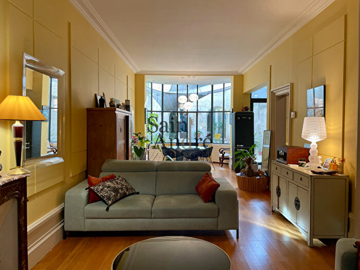 Maison à vendre - Angoulême, Centre-ville - 6 pièces - 4 chambres