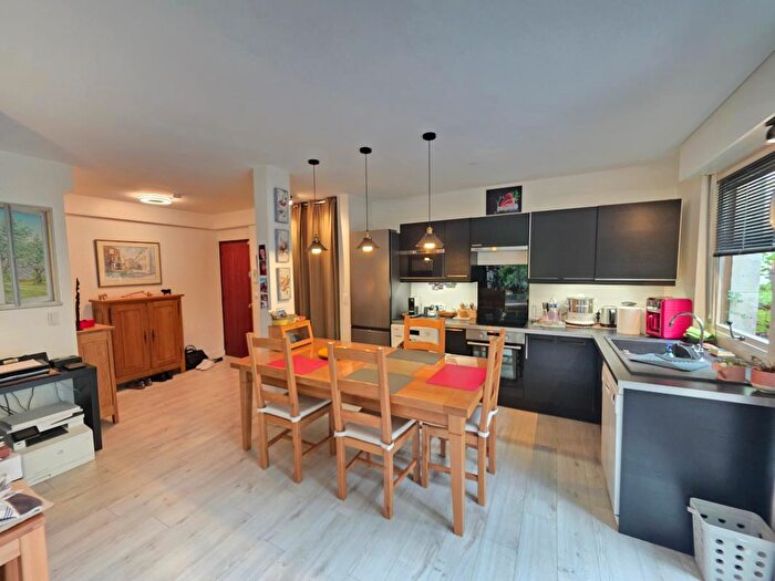 Appartement 2 pièces à vendre - Le Chesnay, Tartre
