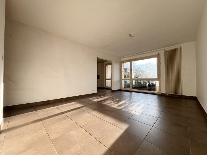 Appartement à vendre - Saint-Ismier - 4 pièces - 3 chambres