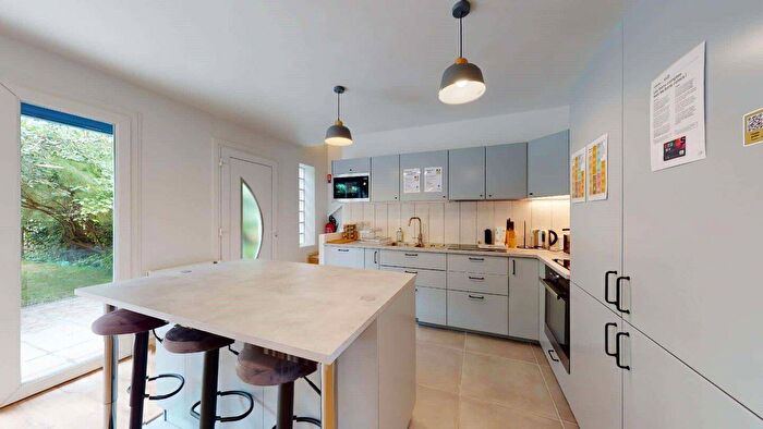 Appartement à louer - Parcs, Romainville - 1 pièce