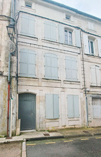 Appartement à vendre - Saintes, Centre-ville - 1 pièce