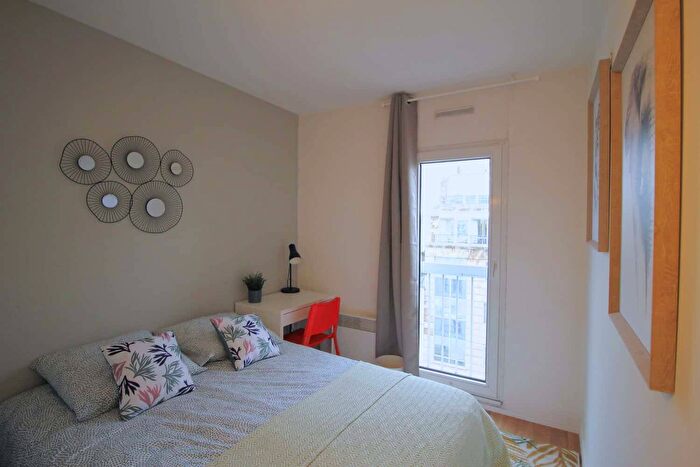 Appartement 1 pièce à louer à Maurice Ravel, Levallois-Perret