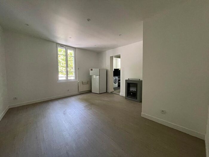 Appartement 2 pièces à Arcueil, Joliot Curie, à vendre