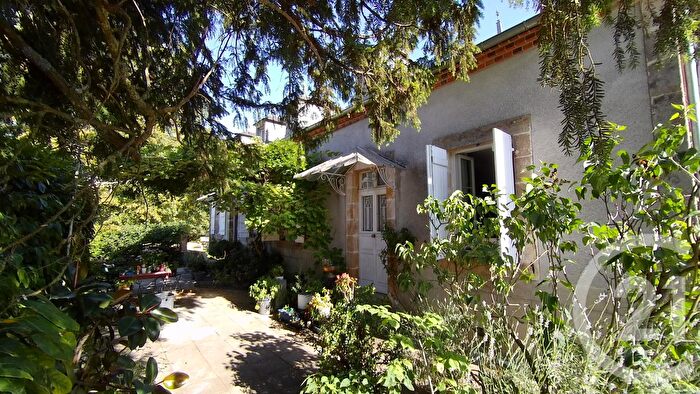 Maison 7 pièces à vendre à Limoise