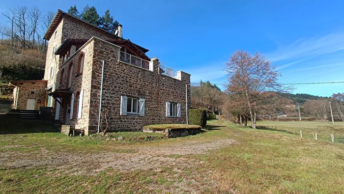 Maison à vendre - Cublize - 8 pièces - 1 chambre