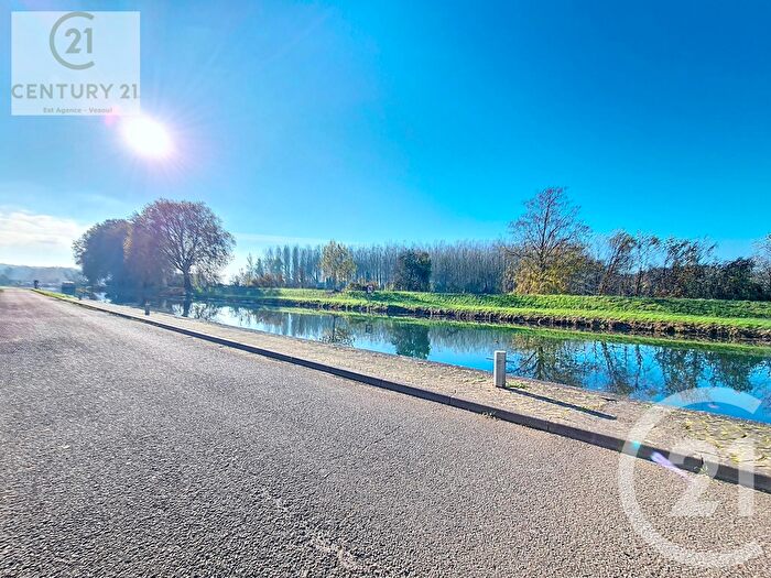 Maison à vendre - Port-sur-Saône - 6 pièces - 3 chambres