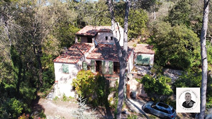 Maison 6 pièces à vendre à Le Thoronet