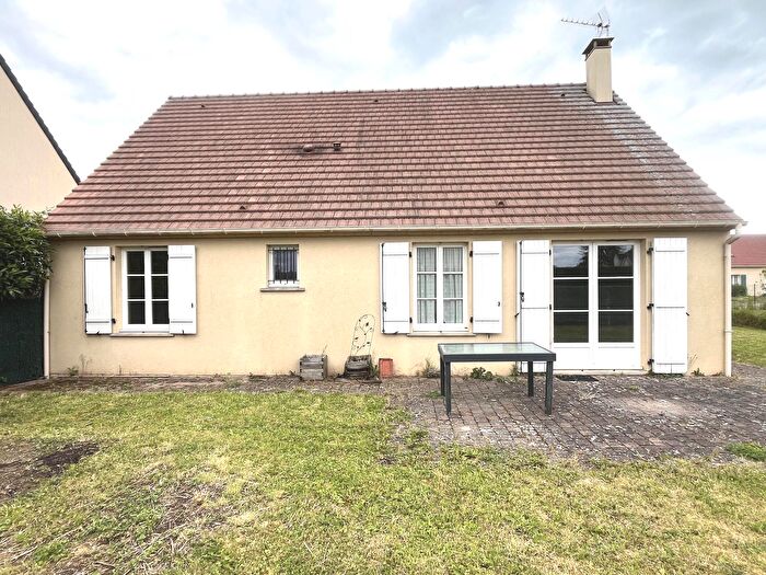 Étrépagny - Maison 4 pièces à vendre