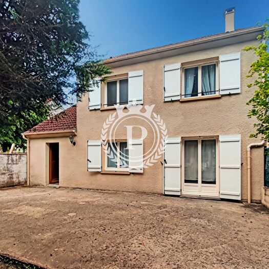 Maison à vendre - Clichy-sous-Bois, Les Trois Châteaux - 5 pièces - 3 chambres