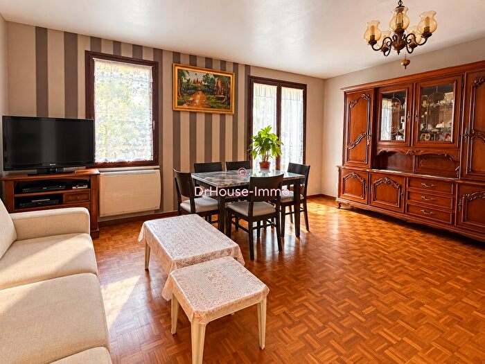 Émerainville - Maison 4 pièces à vendre