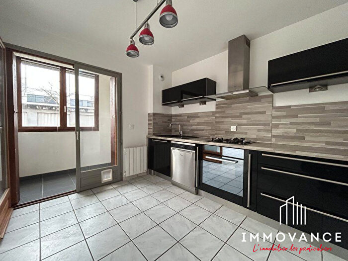 Vinay - Appartement 4 pièces à vendre