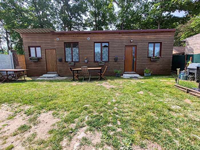 Nargis : Maison 3 pièces à vendre