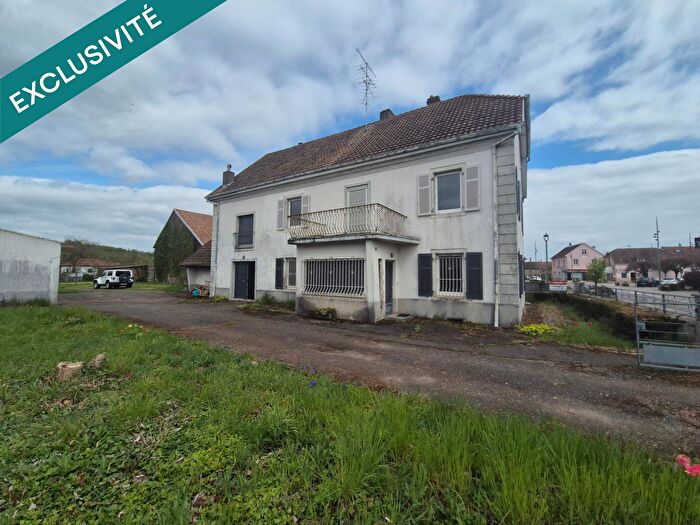 Maison à vendre - Guewenheim - 8 pièces - 6 chambres