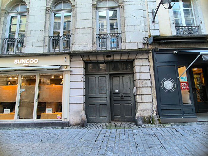 Pau, Centre-ville - Appartement 1 pièce à louer