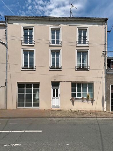 Sablé-sur-Sarthe, Centre-ville, Sillé le Guillaume : Maison 10 pièces à vendre