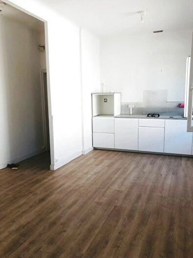 Appartement à louer - Nîmes, Richelieu - 3 pièces - 1 chambre