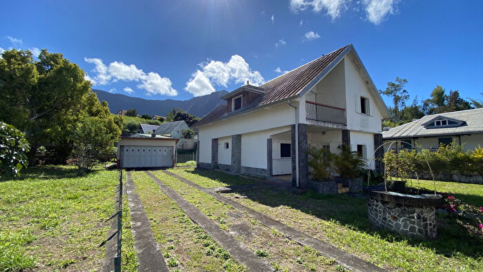 Maison 9 pièces à vendre - Salazie, Mare à Vieille Place
