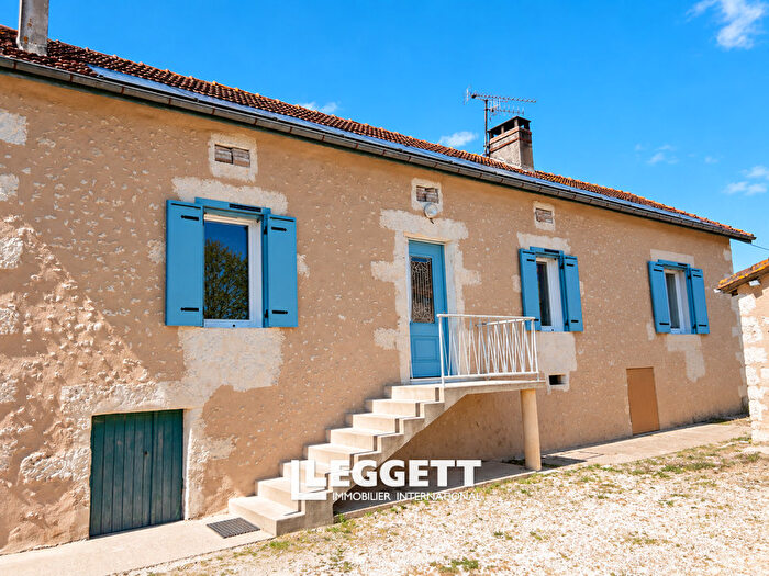Saint-Privat-des-Prés - Maison 4 pièces à vendre