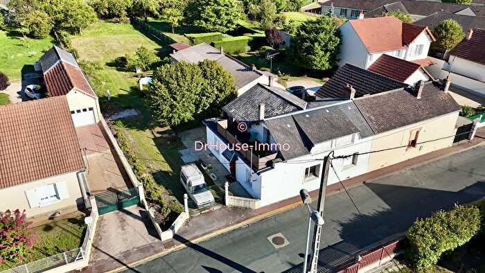 Maison à vendre - Villemandeur - 5 pièces - 4 chambres