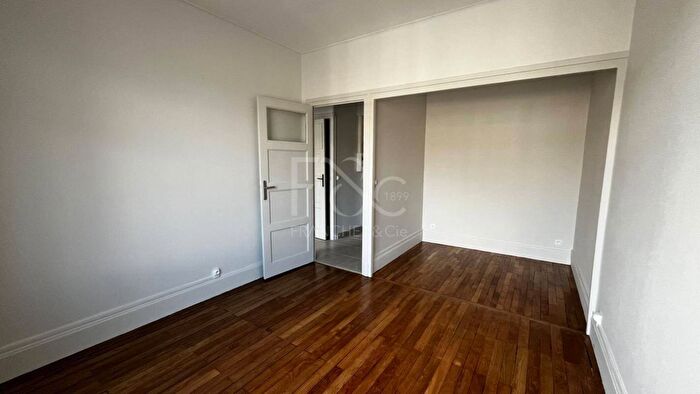 Appartement à louer - Monplaisir Lumière, Lyon ème arrondissement - 1 pièce