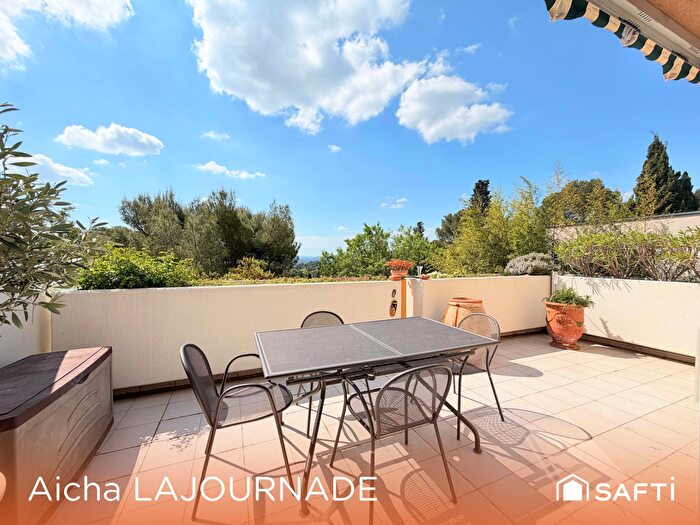 Appartement 4 pièces à vendre - Villeneuve-lès-Avignon, Pasteur, Bellevue