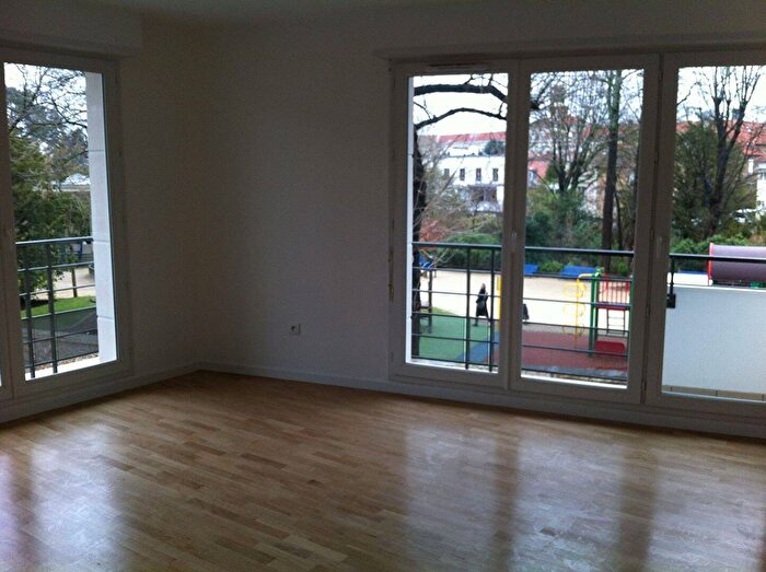 Appartement à louer - Centre, Clamart - 3 pièces - 2 chambres