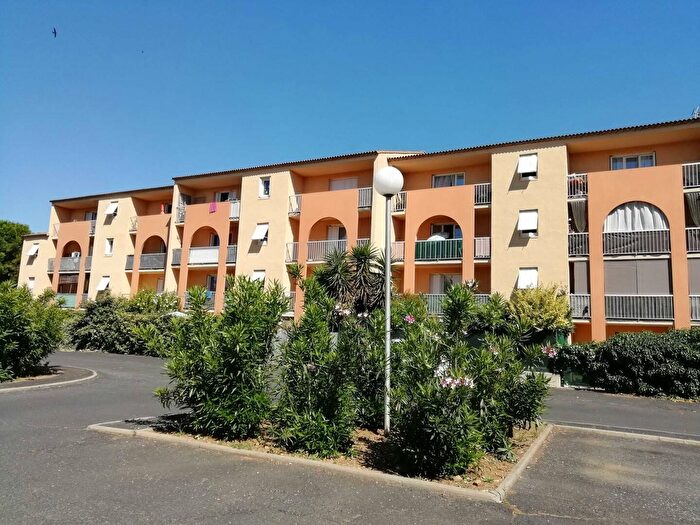 Appartement à louer - Ancien Hôpital, Béziers - 2 pièces - 1 chambre