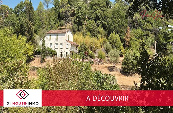 Saint-Jean-du-Pin : Maison 6 pièces à vendre