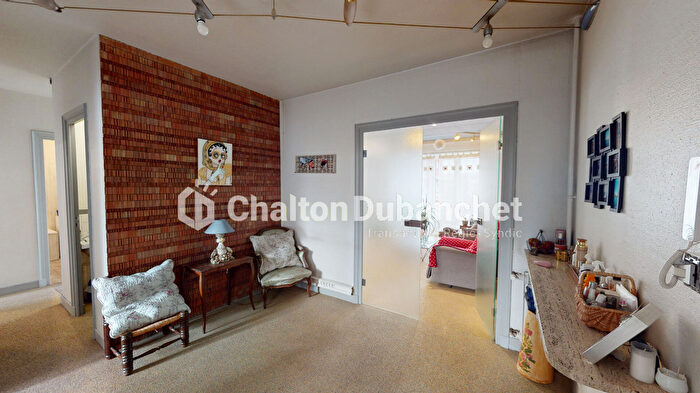 Appartement 4 pièces à Roanne, Gare, à vendre