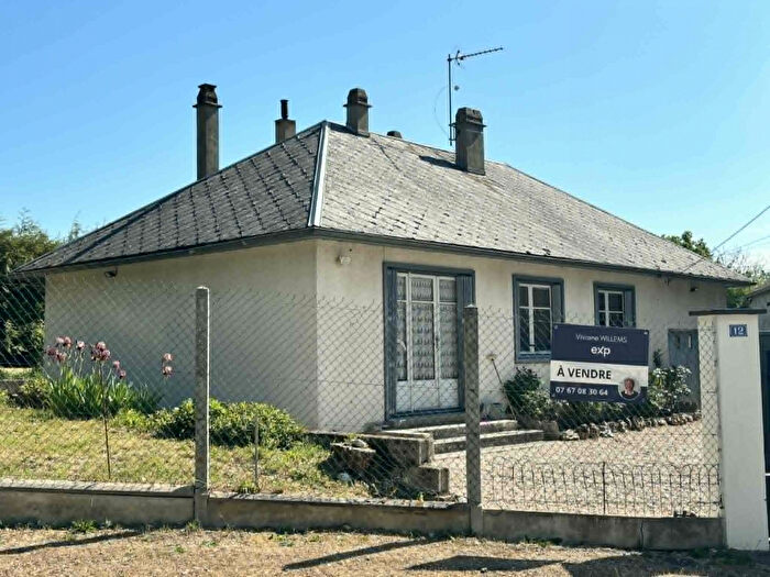 Maison 4 pièces à vendre à Laduz