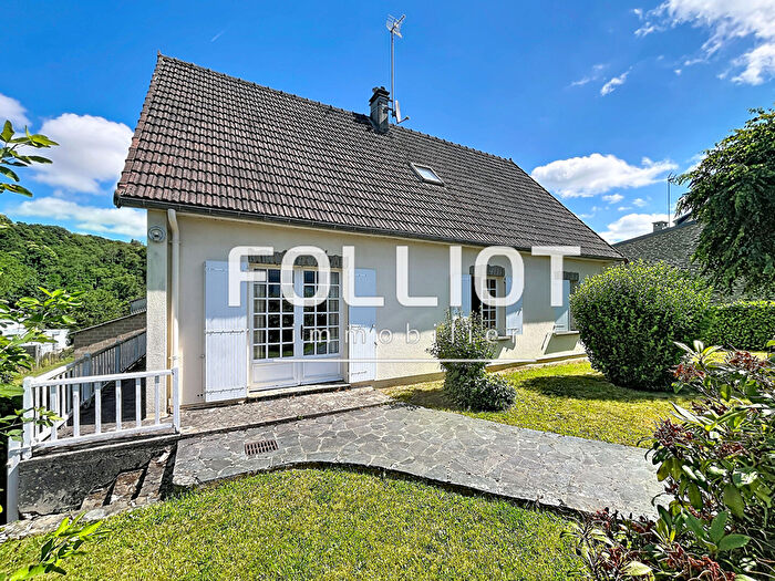 Maison 10 pièces à Agneaux, à vendre