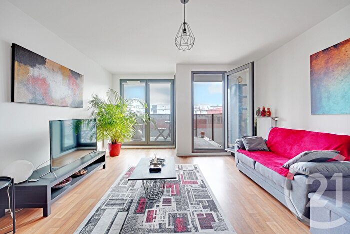 Appartement à vendre - Saint-Denis, La Plaine Saint-Denis - 3 pièces - 2 chambres