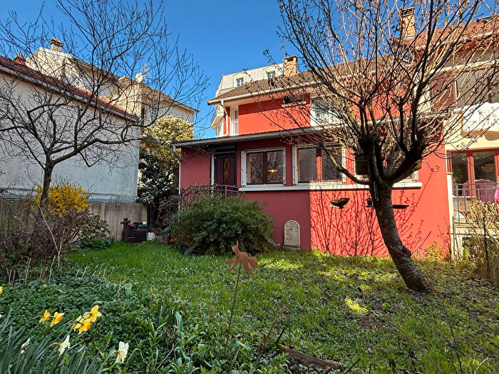 Maison à vendre - Clamart, Jardin Parisien - 5 pièces - 4 chambres
