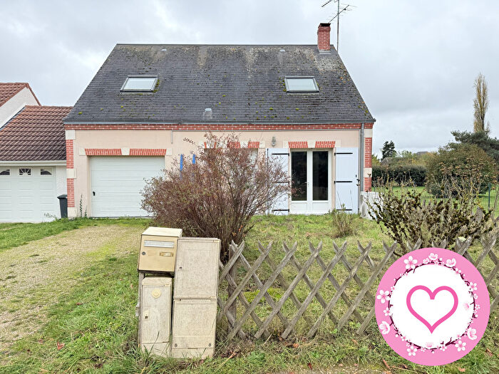 Maison à vendre - Villemurlin - 5 pièces - 3 chambres