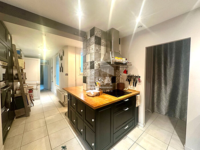 Appartement à vendre - Rouen, Saint-Marc, Croix de Pierre, Saint-Nicaise - 3 pièces - 2 chambres