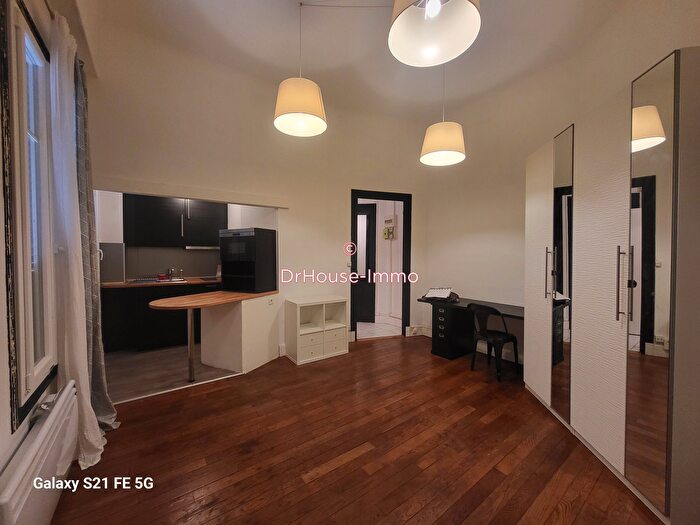 Appartement à vendre - Dijon, Centre-ville - 1 pièce - 1 chambre