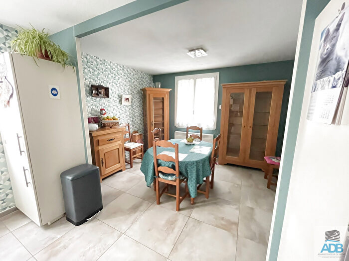 Appartement à vendre - Le Coteau - 4 pièces - 2 chambres