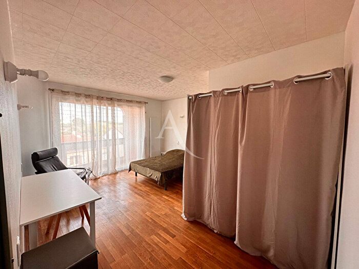 Appartement à louer - Liberté, La Roche sur Yon - 4 pièces - 3 chambres