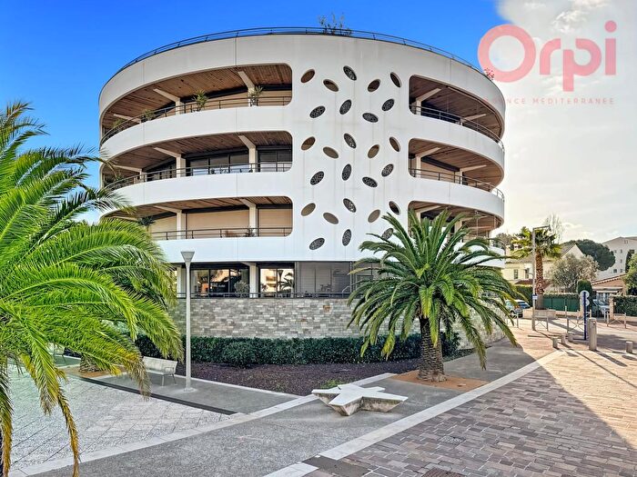 Appartement à vendre - Fréjus, Fréjus Plage - 3 pièces - 2 chambres