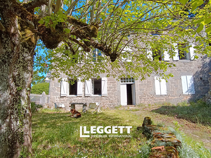 Maison 5 pièces à Auzances, à vendre