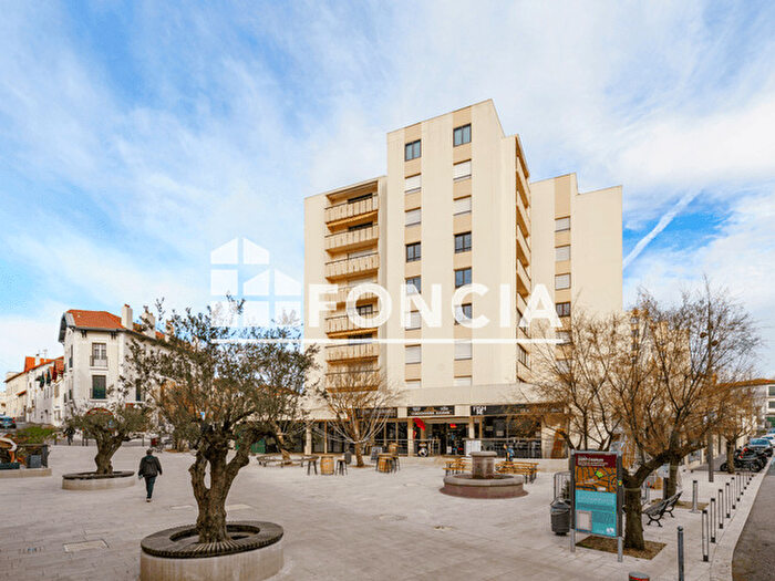 Appartement à vendre - Biarritz, Saint-Charles, Phare, Larochefoucauld - 3 pièces