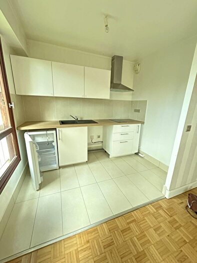 Appartement à louer - Clagny-Glatigny, Versailles - 1 pièce