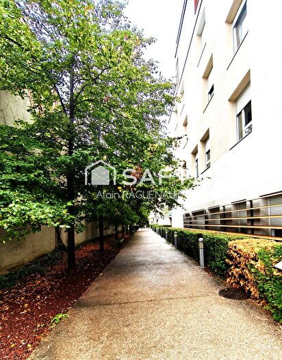 Appartement à vendre - Lyon e , Etats Unis - 3 pièces - 2 chambres